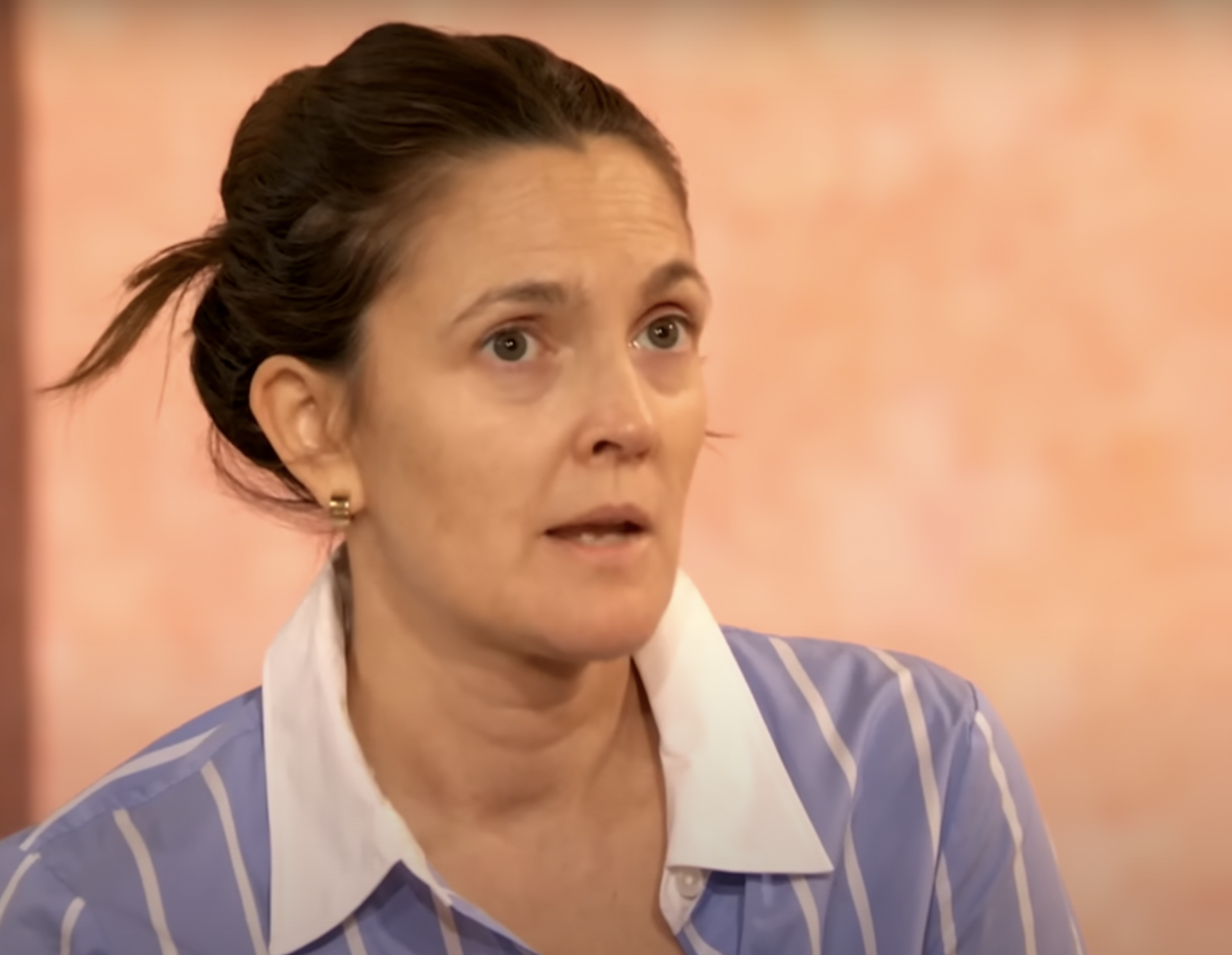 Drew Barrymore Joins Pamela Anderson By Removing Makeup And Hair ...