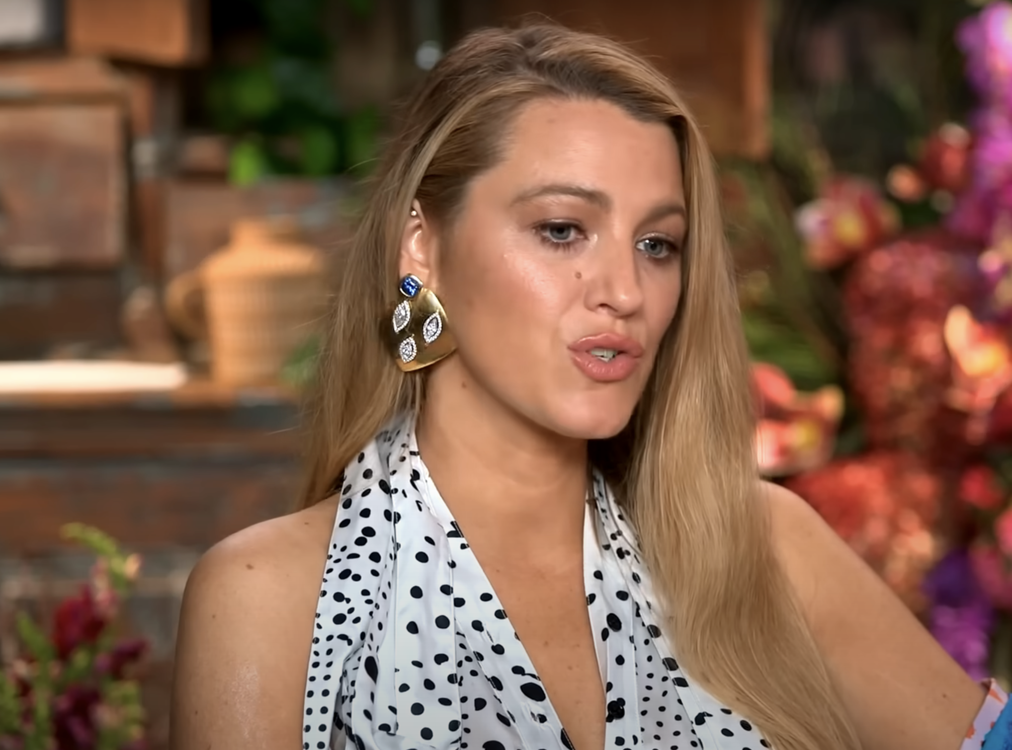 Blake Lively Responds After Being Sued By Justin Baldoni For $400 ...